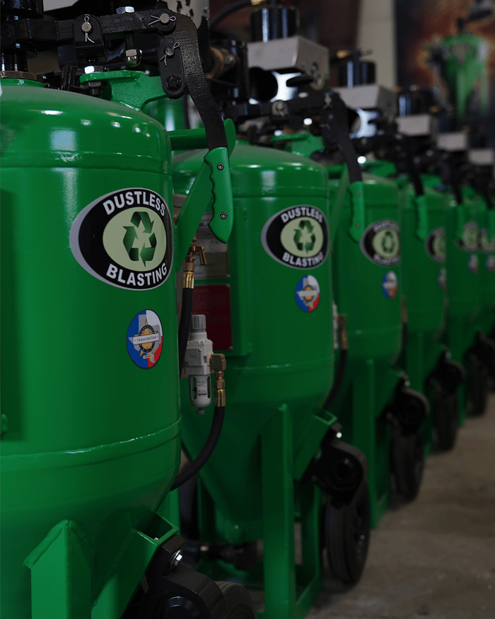 DB225 Mobile XS Trailer | Dustless Blasting®