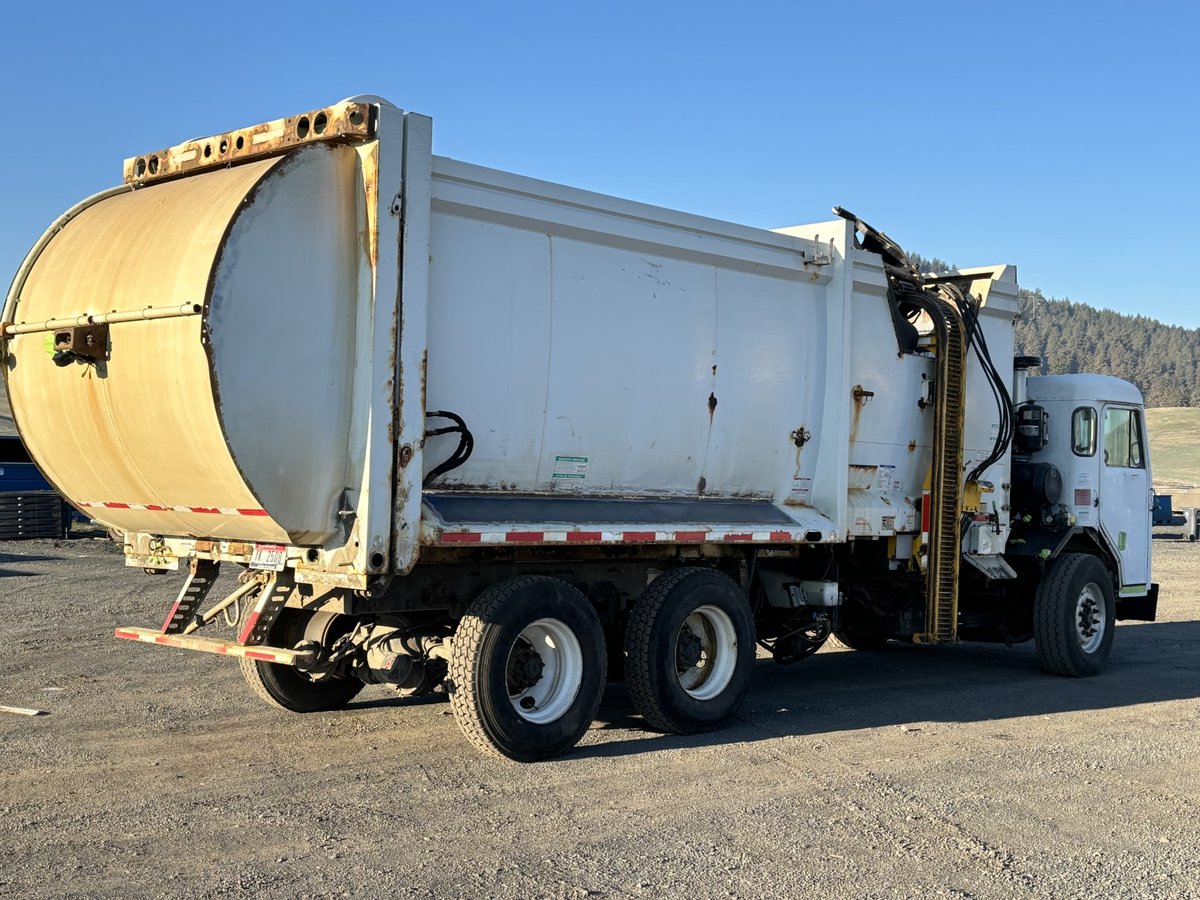 Case Study: Garbage Truck Restoration