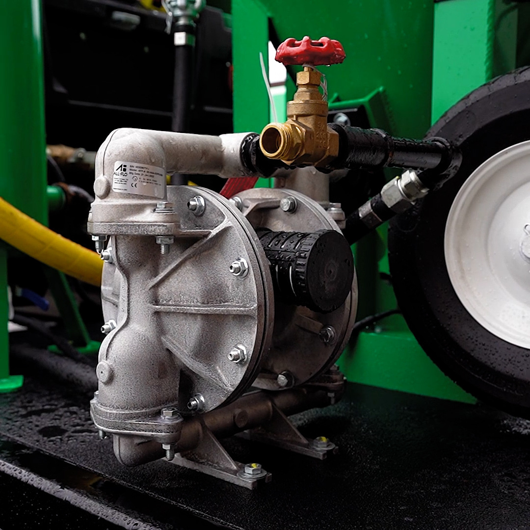 Industrial Sand Blasting Machine | Dustless Blasting®