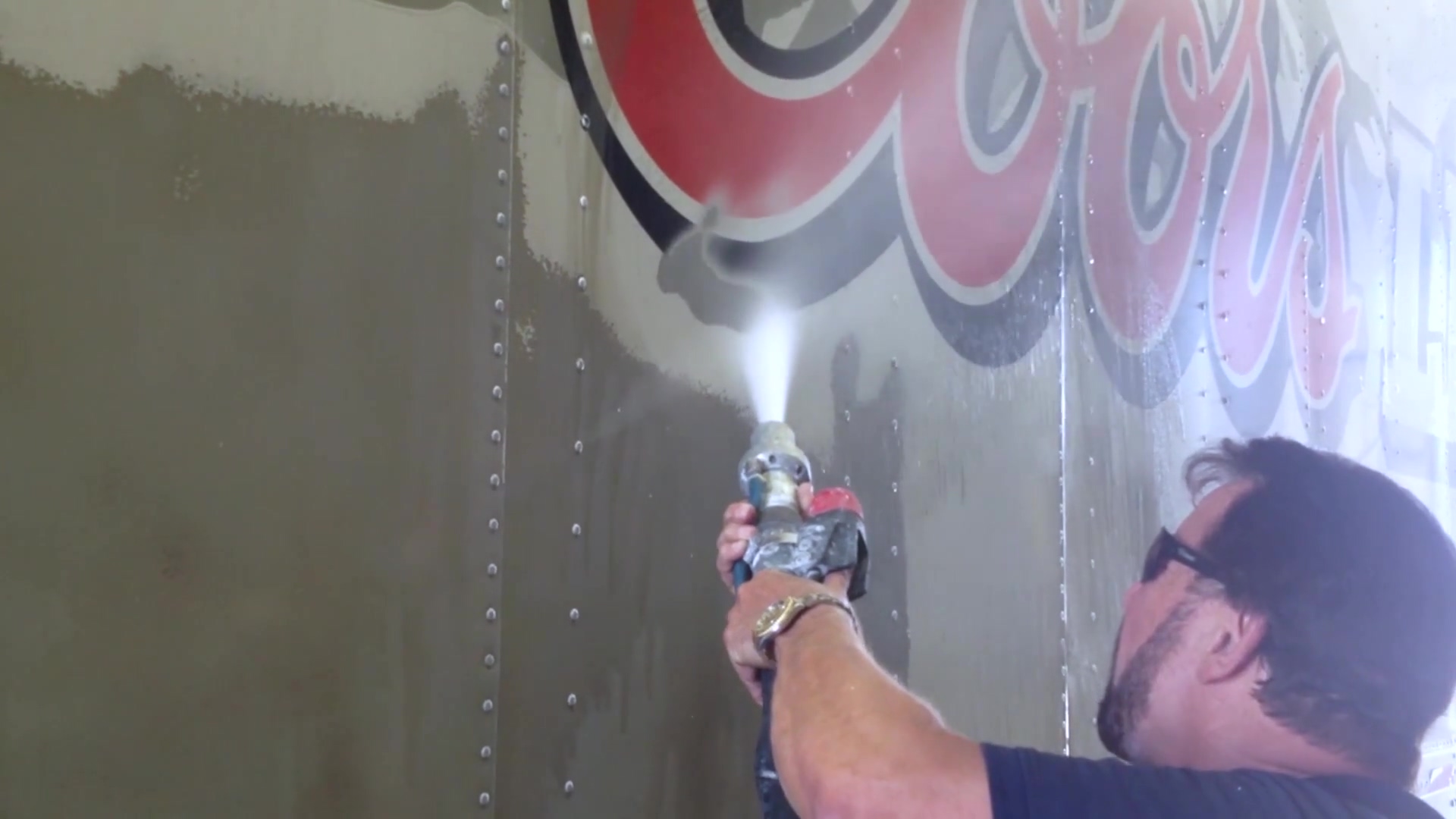 Video Gallery | Dustless Blasting in Action